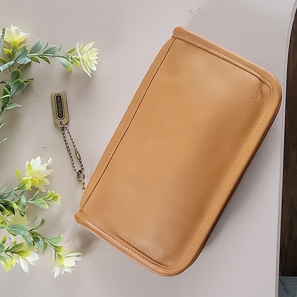 Coach | Bags | Htf Like New Vintage Coach Tancamel Chunky Case | Poshmark